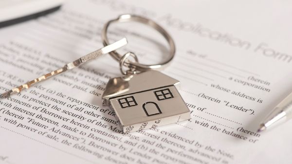 Learning the Law: Execution of Deeds | Michelmores